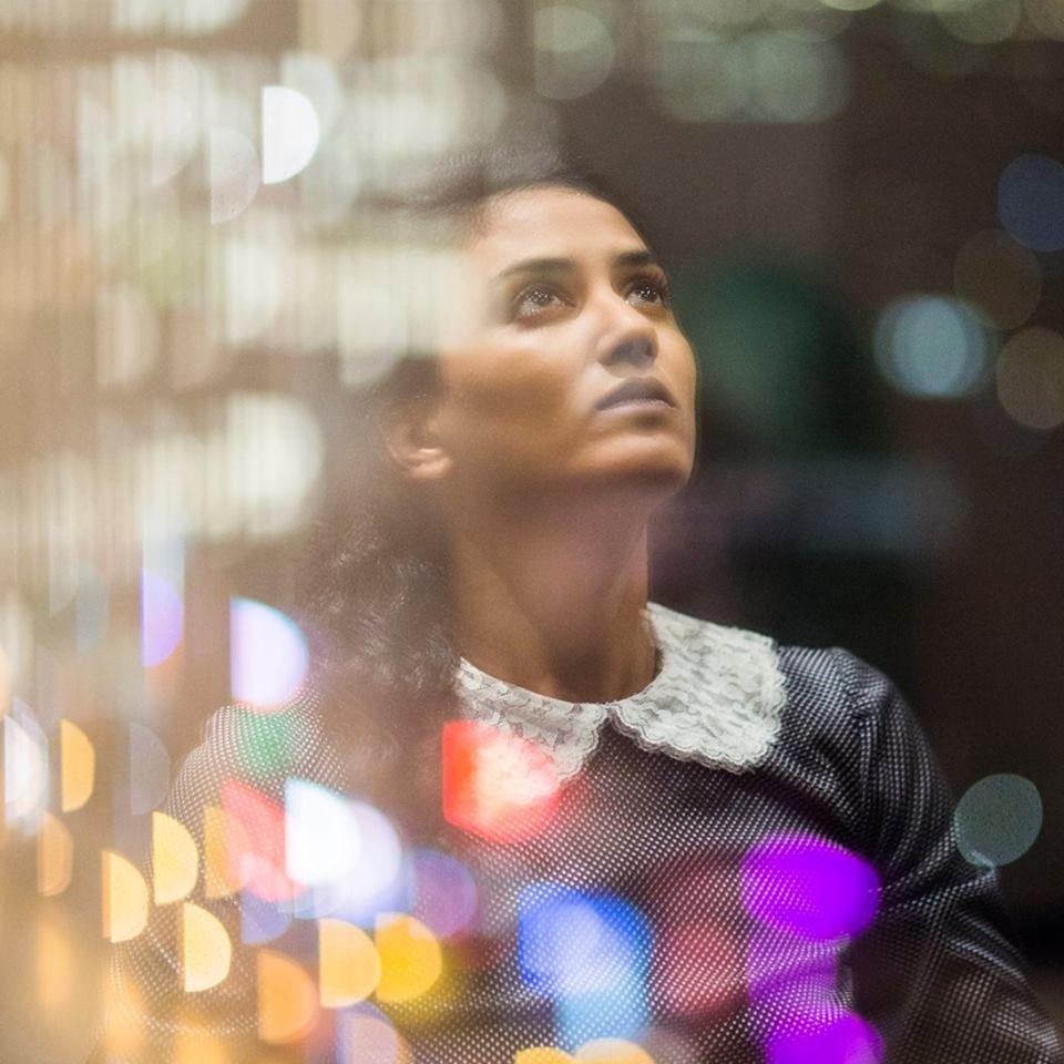 Δείτε την πανέμορφη κόρη του Κώστα Αρζόγλου - Διαπρέπει και εκείνη ως ...