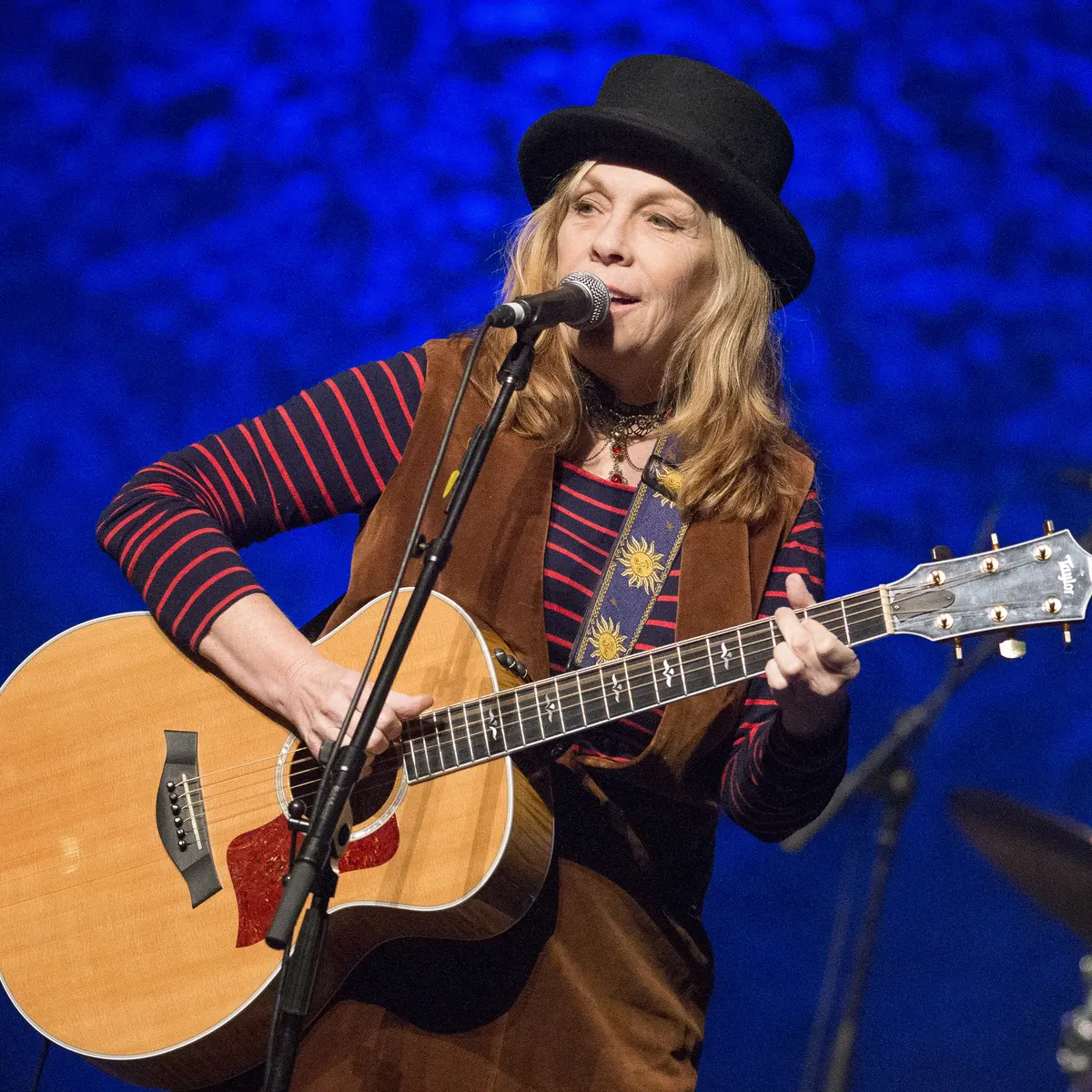 Σαν σήμερα γεννήθηκε η Rickie Lee Jones