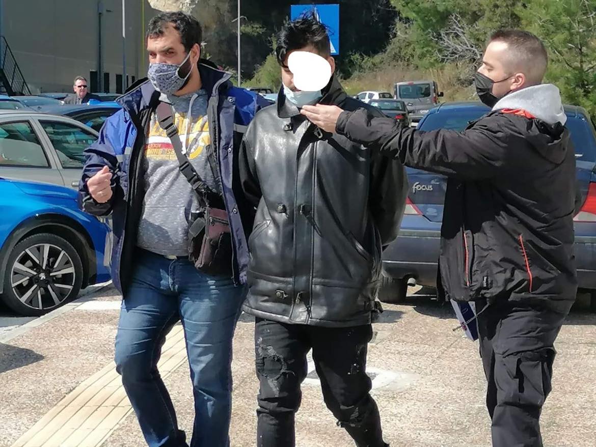 Καβάλα: Στον εισαγγελέα ο 23χρονος που σκότωσε την γιαγιά του - "Ξέραμε ...