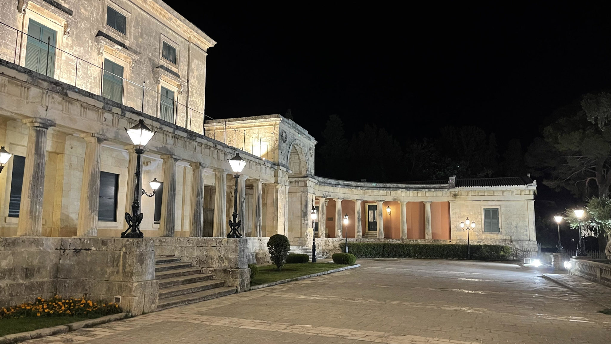 Ιστορίες από την πανέμορφη Κέρκυρα
