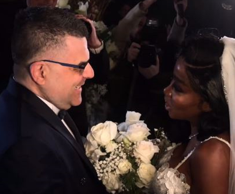 «Λύγισε» η Ελίζαμπεθ Ελέτσι για τον σύζυγό της: «Είσαι ίδια η μαμά μου ...