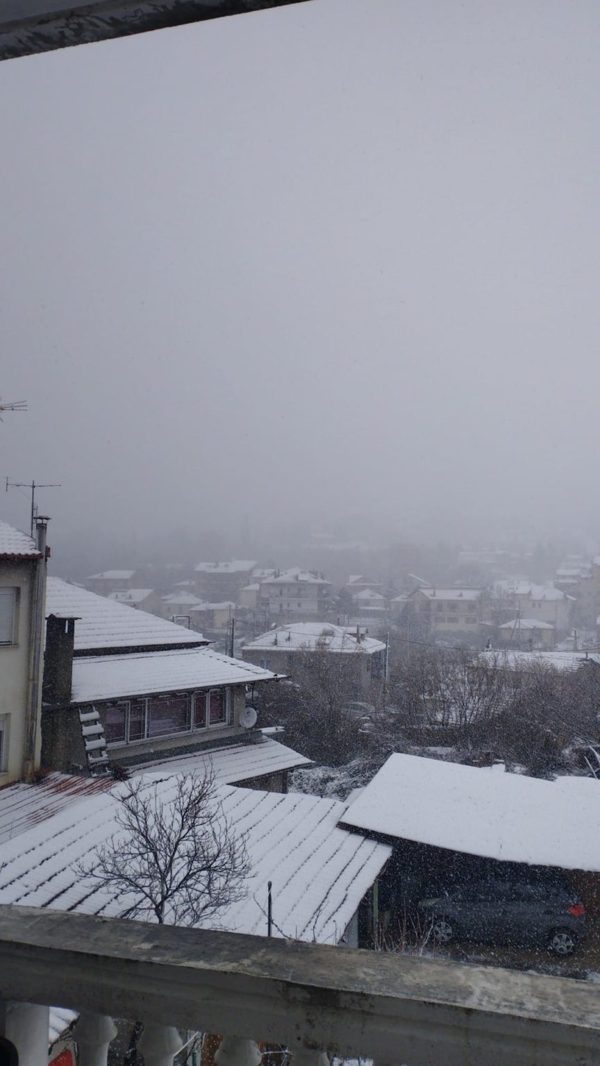 Στα λευκά η Φλώρινα - Δείτε εντυπωσιακές ΦΩΤΟ με χιονισμένα τοπία