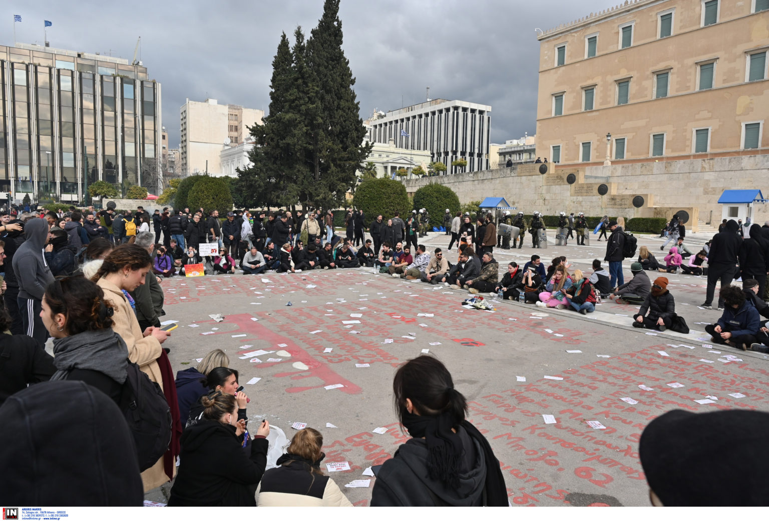 Τέμπη: 20 συγκλονιστικές φωτογραφίες από τη μεγαλειώδη συγκέντρωση στην ...