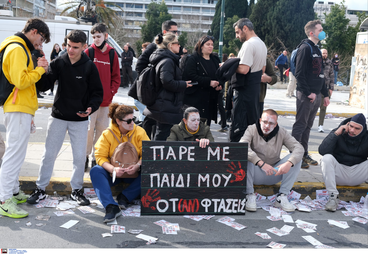 Τέμπη: 20 συγκλονιστικές φωτογραφίες από τη μεγαλειώδη συγκέντρωση στην ...
