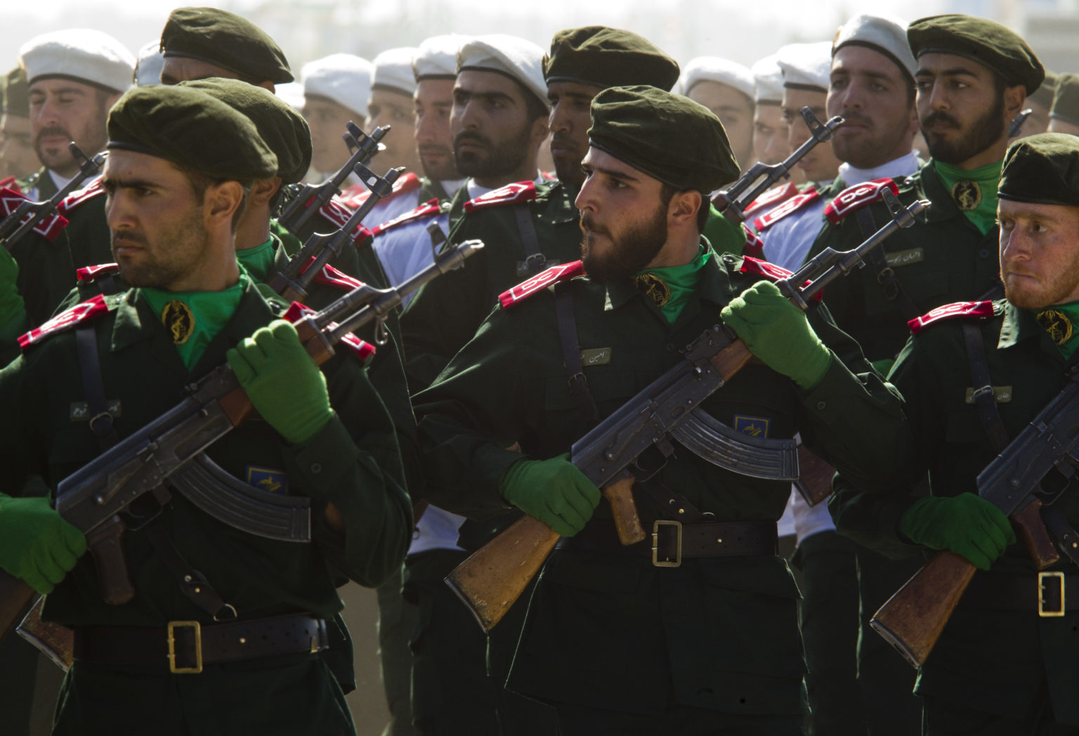 Ιράν: Οι Φρουροί της Επανάστασης συγκεντρώνουν την εξουσία ...