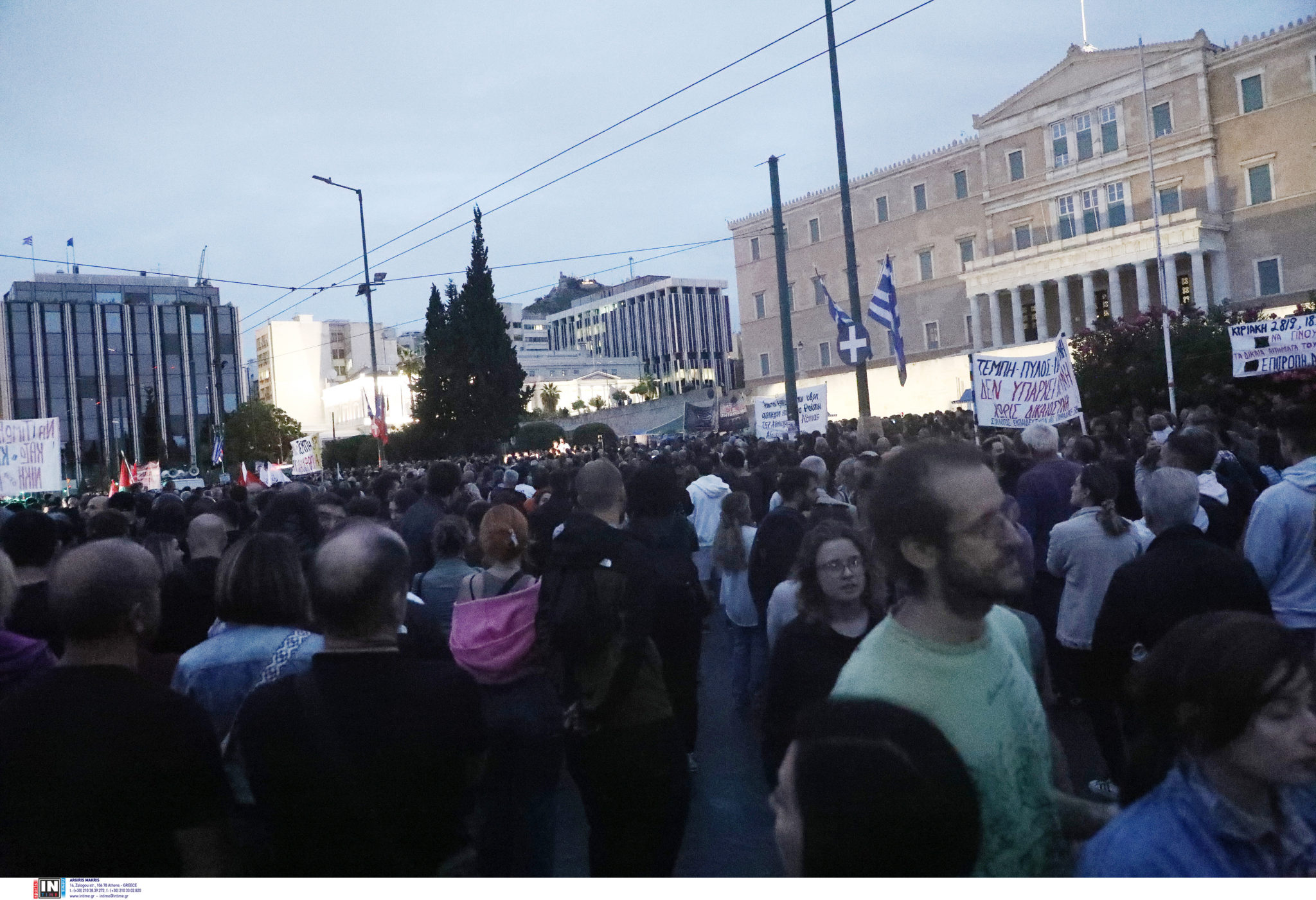 Μαζικές συγκεντρώσεις αλληλεγγύης στον Πάνο Ρούτσι σε όλη την Ελλάδα ...