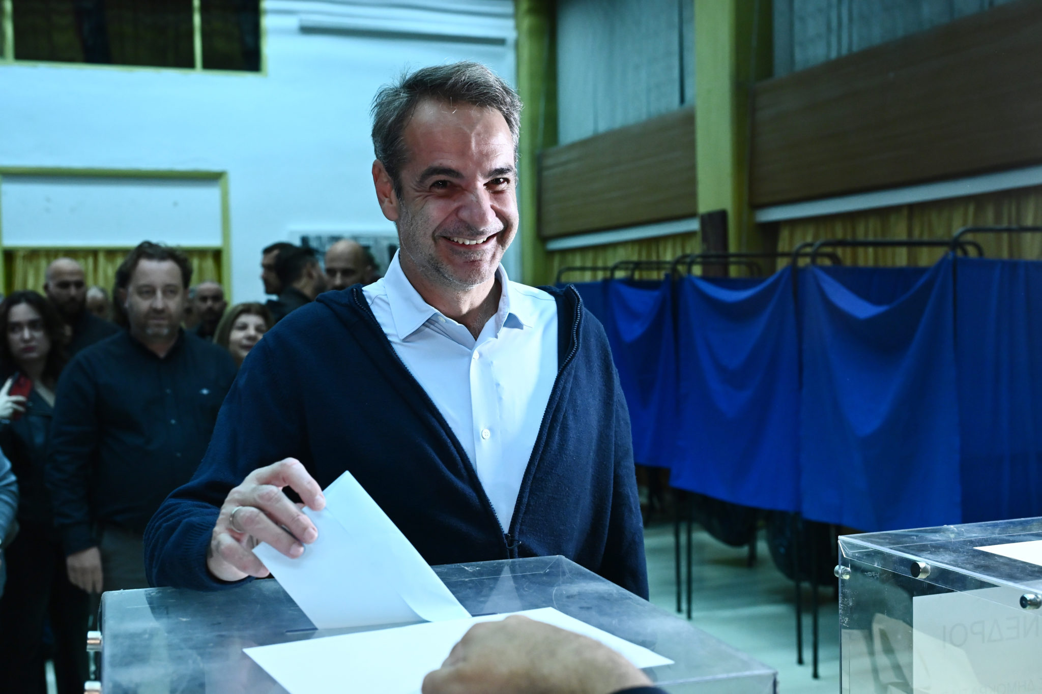 Εσωκομματικές εκλογές ΝΔ: Ψήφισε ο Κυριάκος Μητσοτάκης – «Οι κάλπες ...