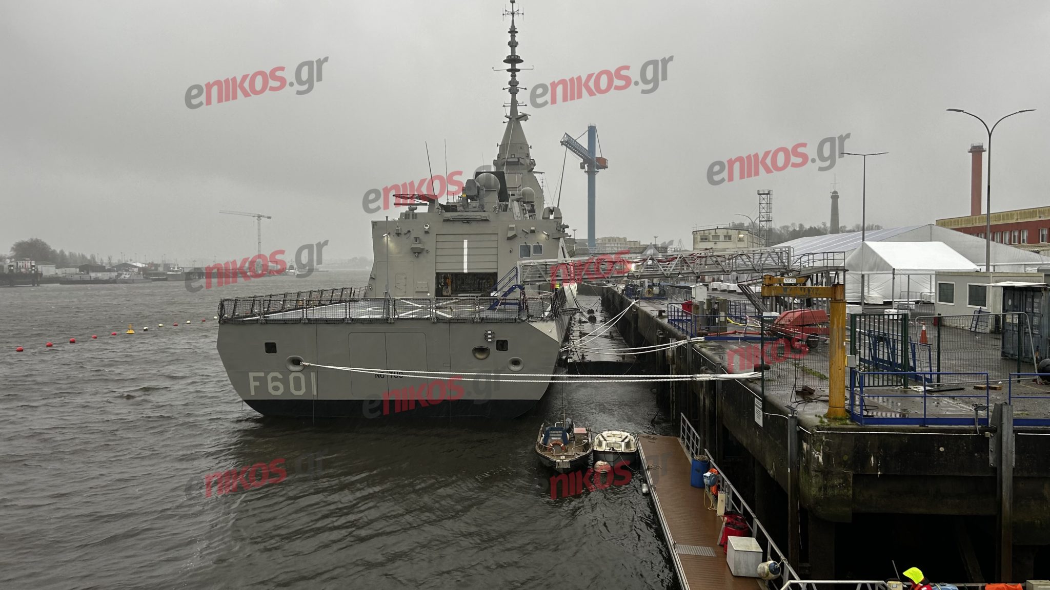 Λοριάν: Η ύψωση της ελληνικής σημαίας στην πρώτη φρεγάτα FDI Belharra ΚΙΜΩΝ