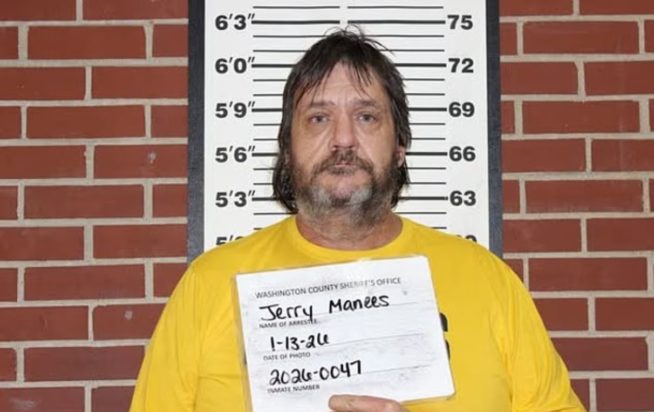 Φρίκη: Ζευγάρι κρατούσε παιδιά σε κοτέτσι και τα ανάγκαζε να παλεύουν ...