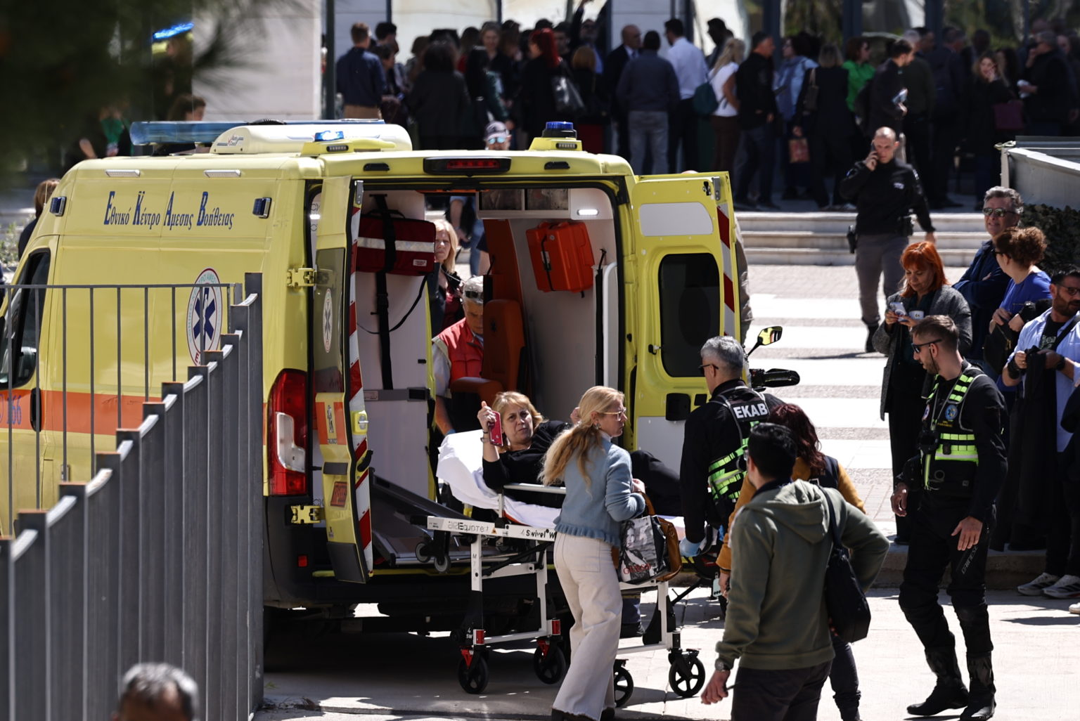 Εκτός κινδύνου νοσηλεύονται οι 5 τραυματίες από τους πυροβολισμούς σε ...